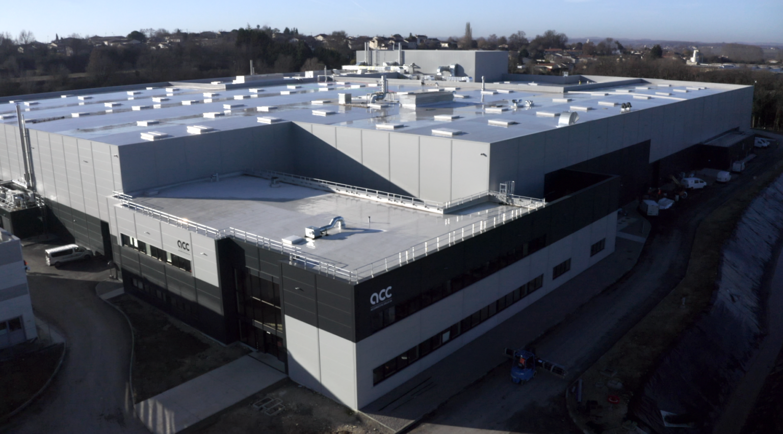 Comau selected to build battery module production lines for Automotive ...