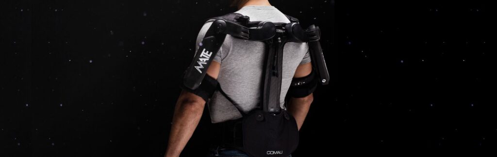 JOHN DEERE DEPLOYS COMAU’S WEARABLE TECHNOLOGY